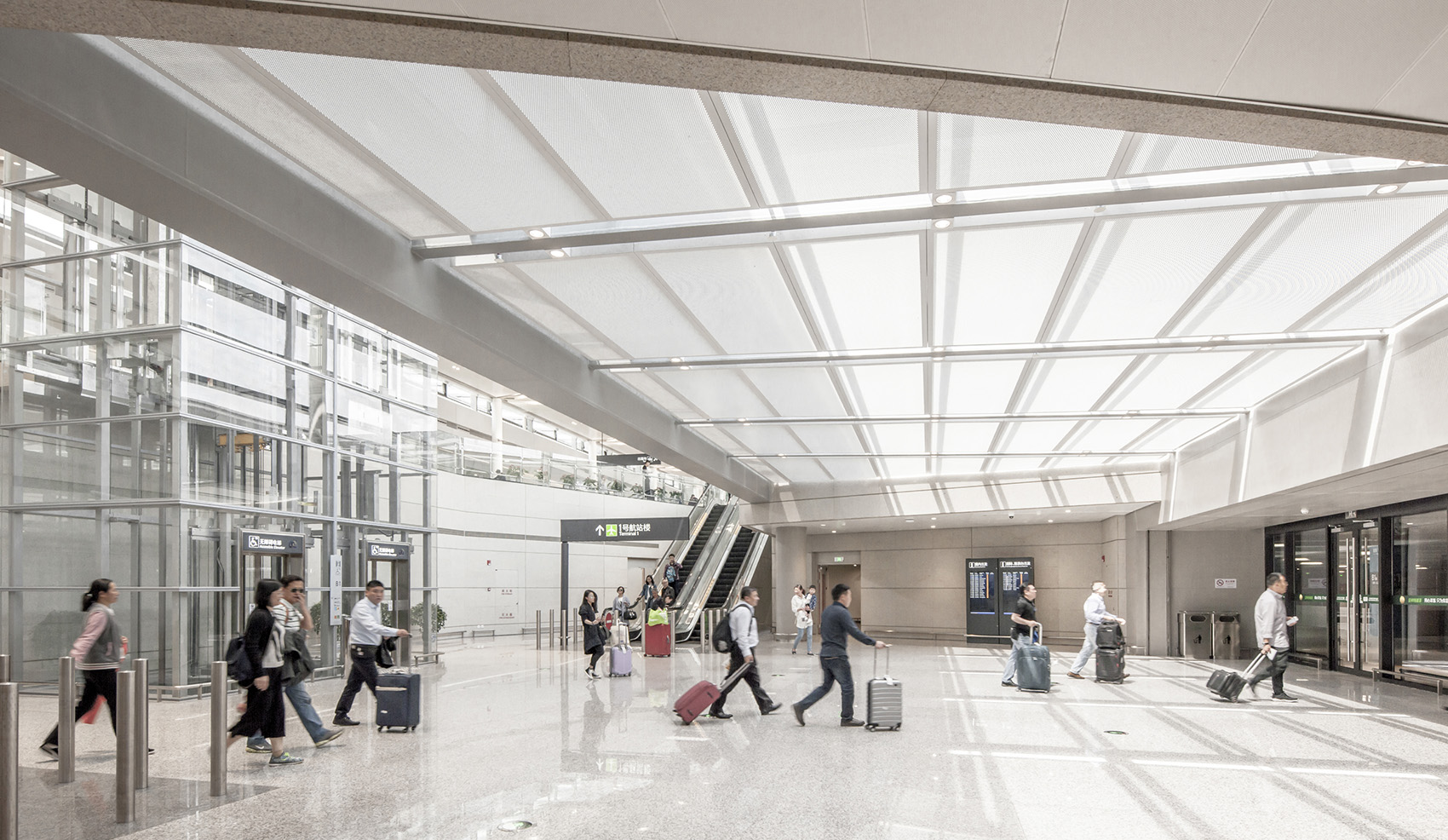 Hongqiao International Airport T1, China by East China Architectural ...