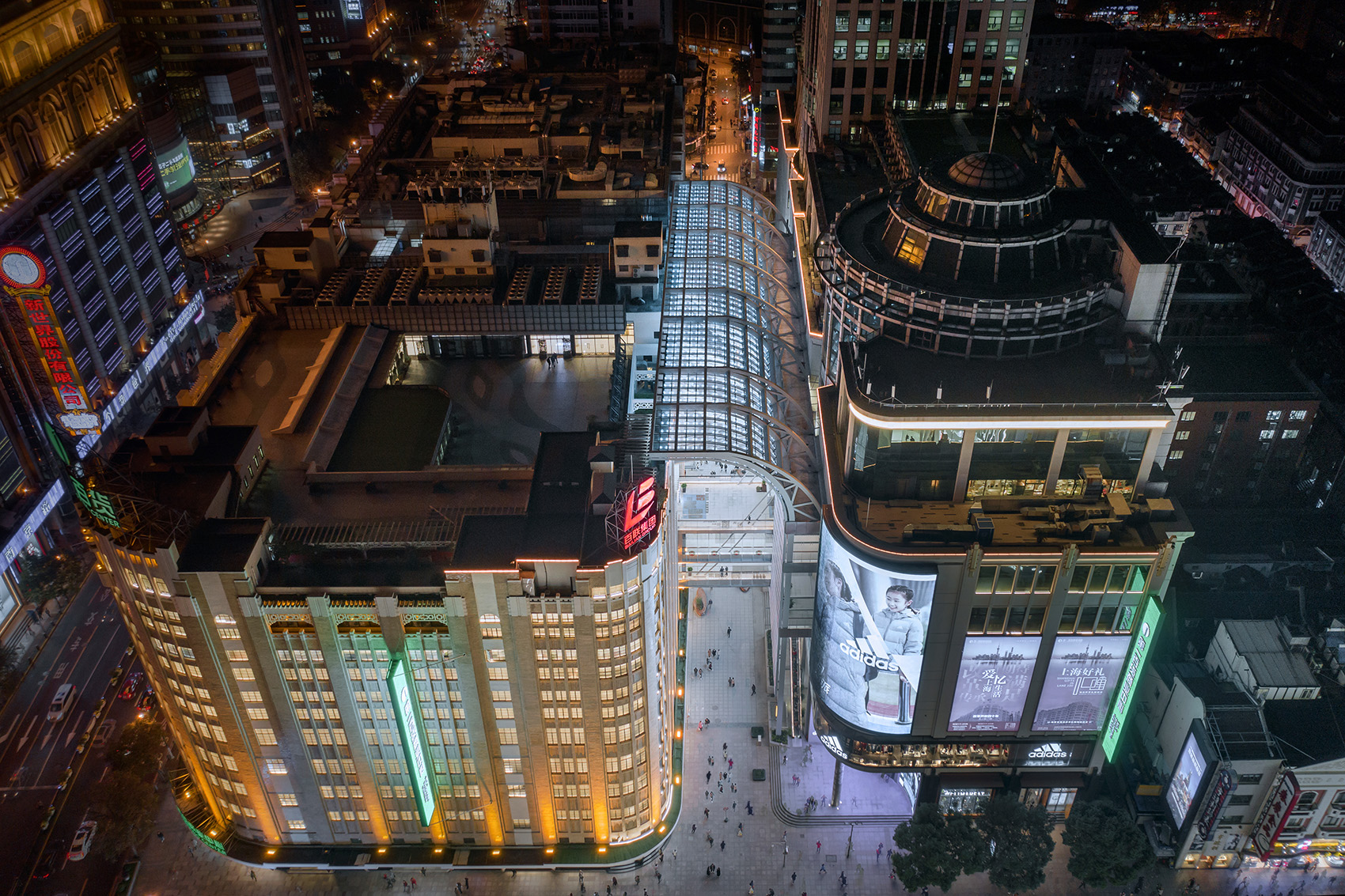 Liuhe Commercial Street Of Shanghai No.1 Shopping Center, China by ...