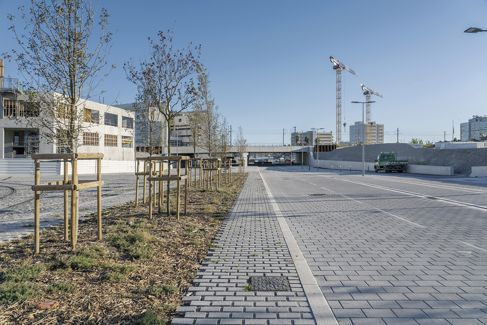 The central axis of the new multimodal hub in Nice Grand Arénas by ...