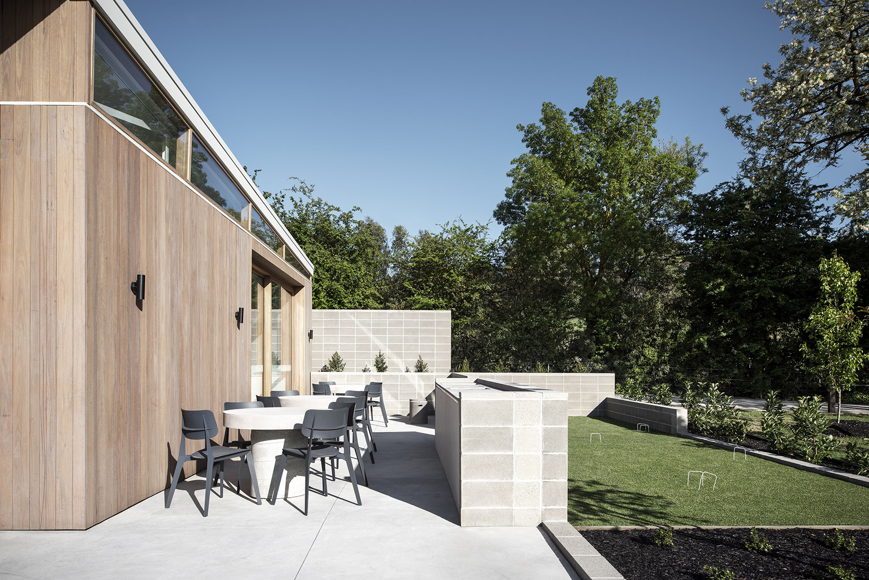 Kinley Cricket Club by Winter Architecture - 谷德设计网