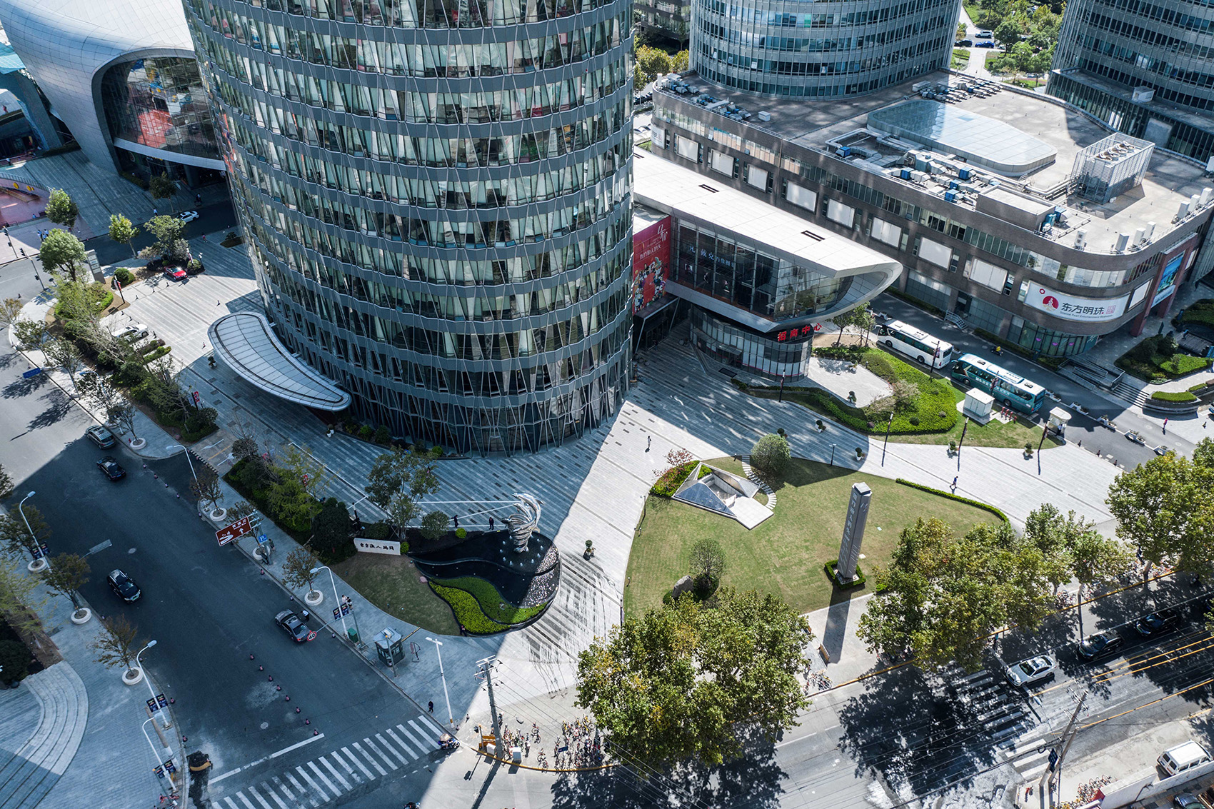 Public Landscape Reconstruction Design of Shanghai Bund, China by HMD ...