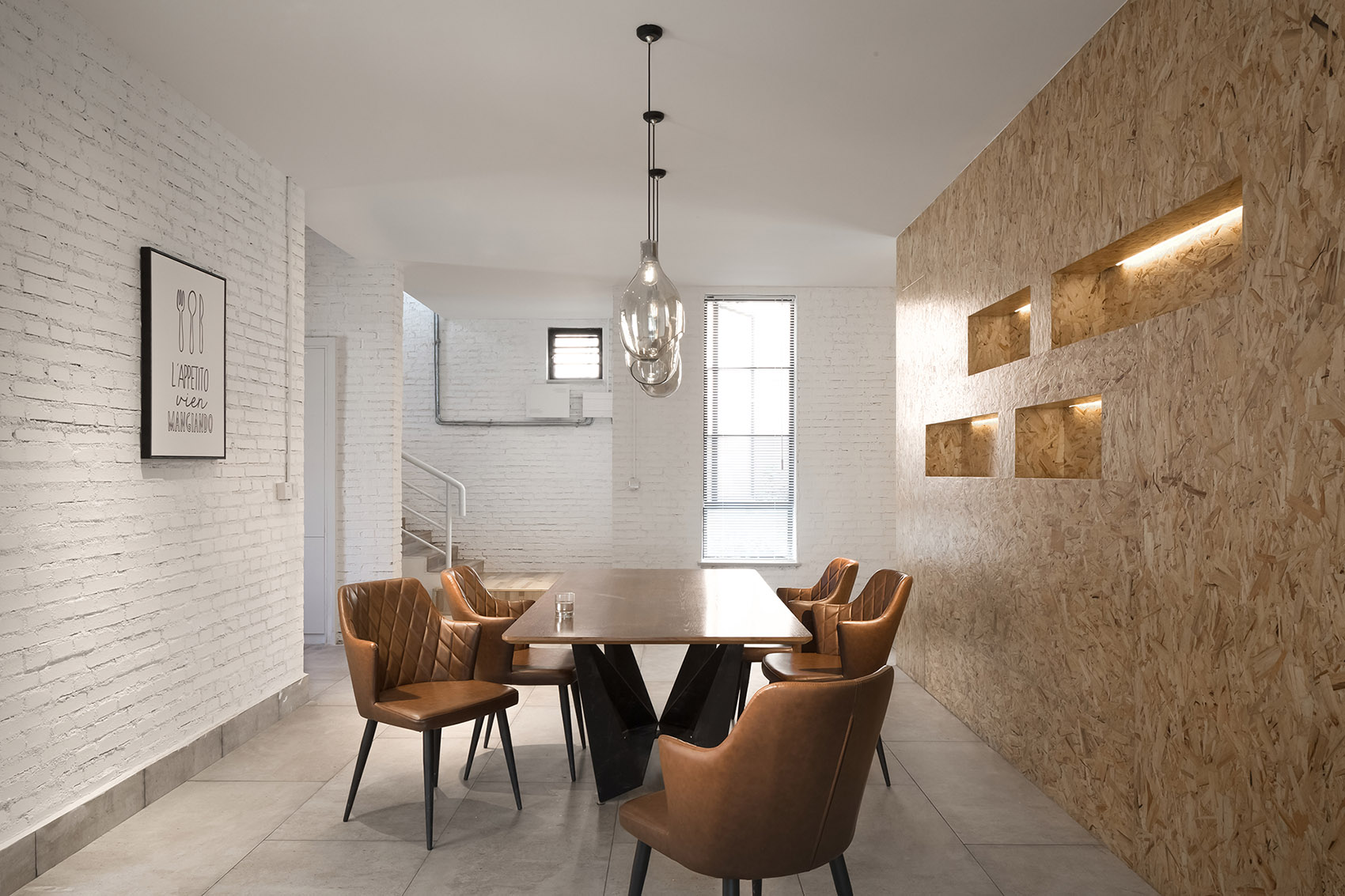 A White Hillside House by Ming Ding Spatial Art Studio - 谷德设计网