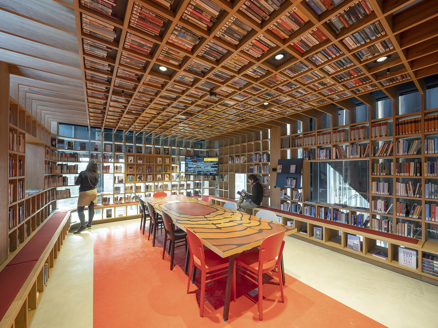 LocHal Library, interior design by Mecanoo - 谷德设计网