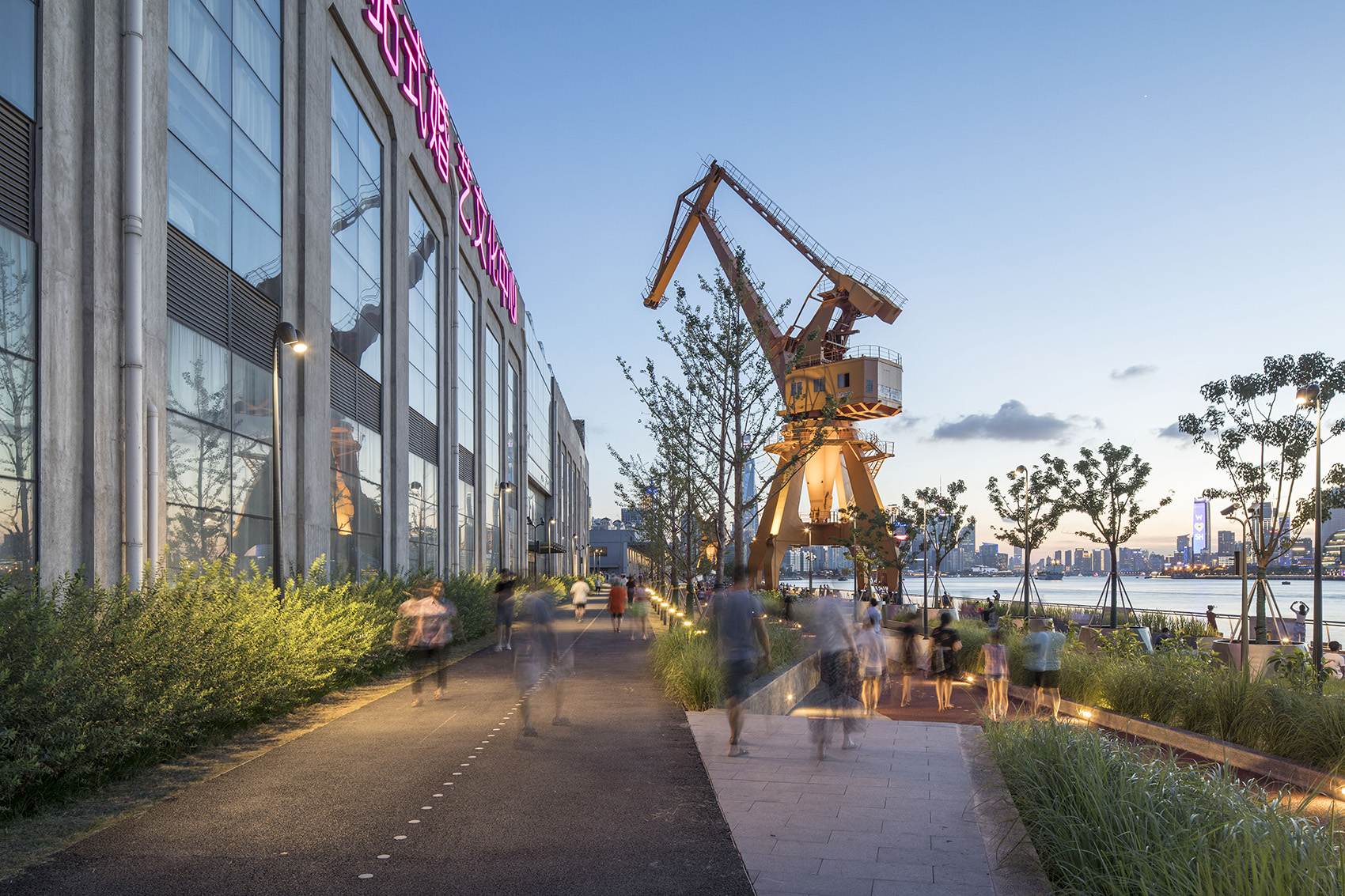 Huangpu River East Bund Riverfront Open Space Design, China by Atelier ...