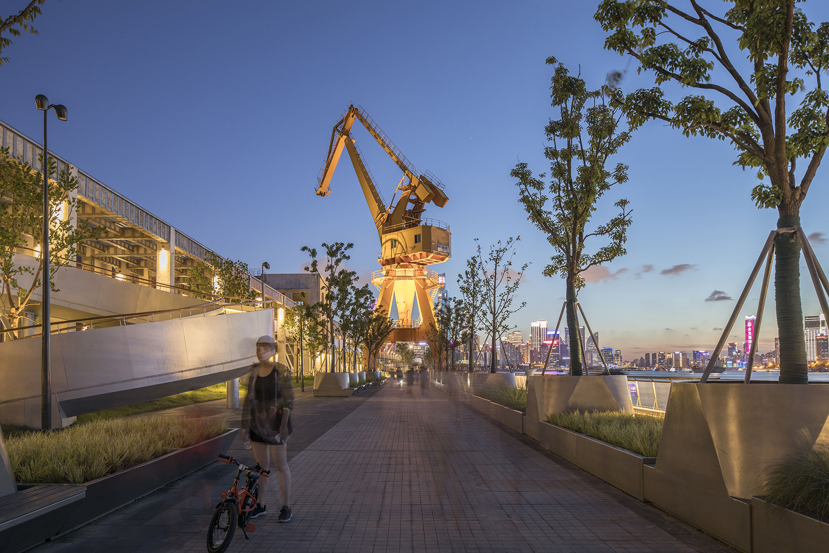 Huangpu River East Bund Riverfront Open Space Design, China by Atelier ...