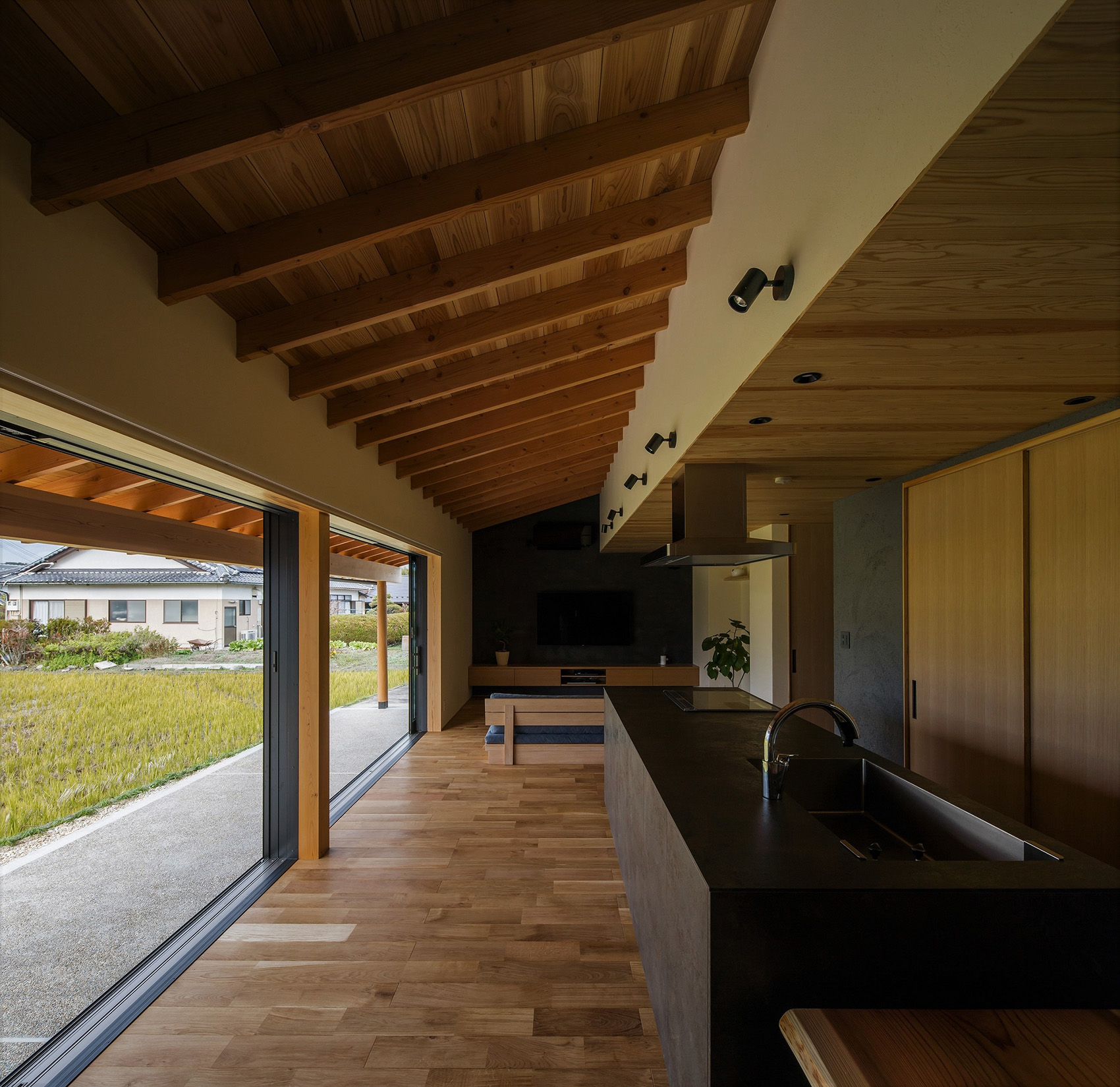 Konan House by ALTS DESIGN OFFICE - 谷德设计网