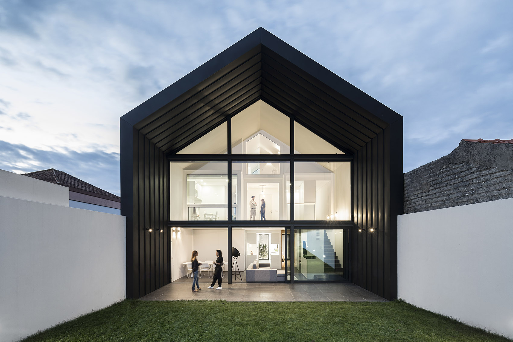 Arch House by FRARI - 谷德设计网