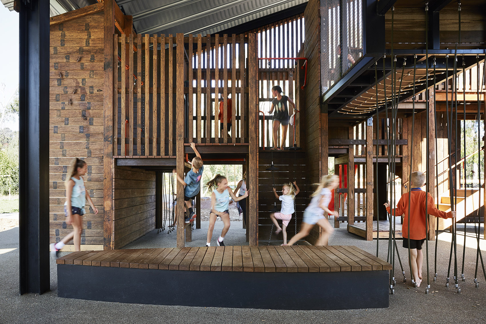 Eltham North Playground by Gardiner Architects - 谷德设计网