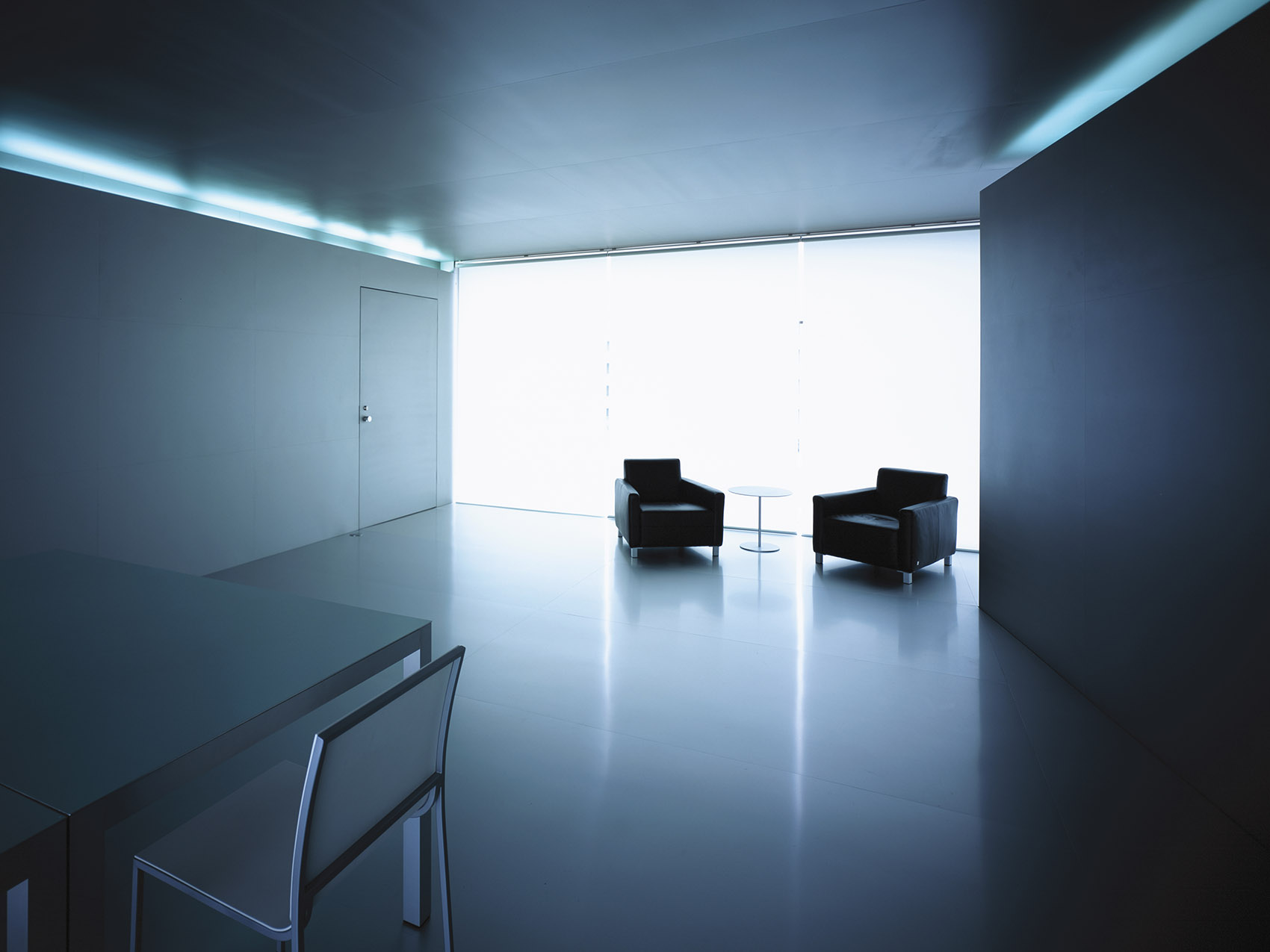 Metal Office by Takashi Yamaguchi & associates - 谷德设计网