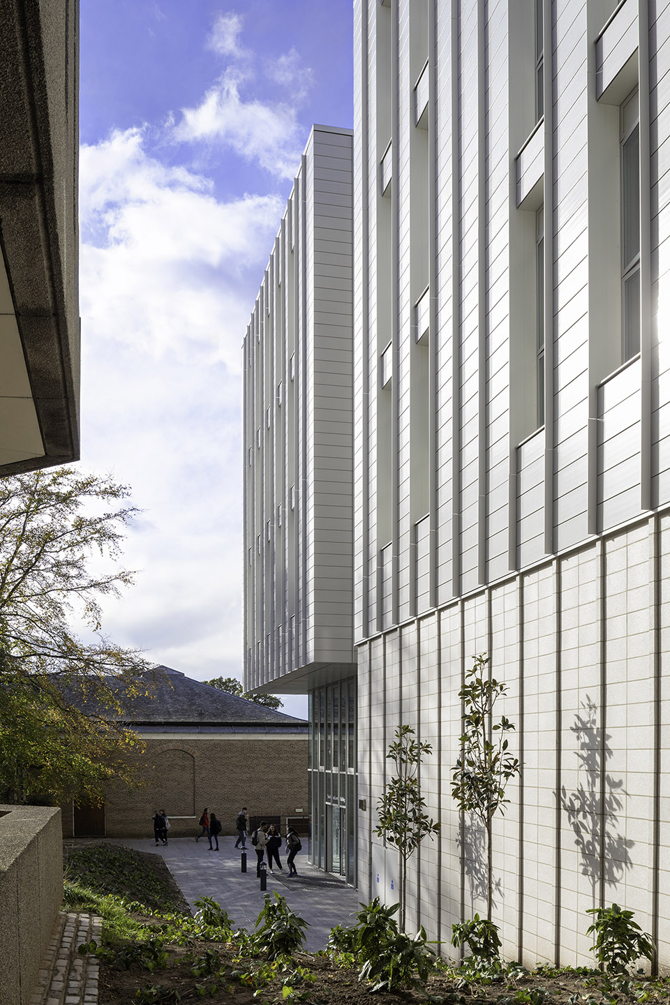 Teaching and Learning Building of University of Nottingham by Make ...