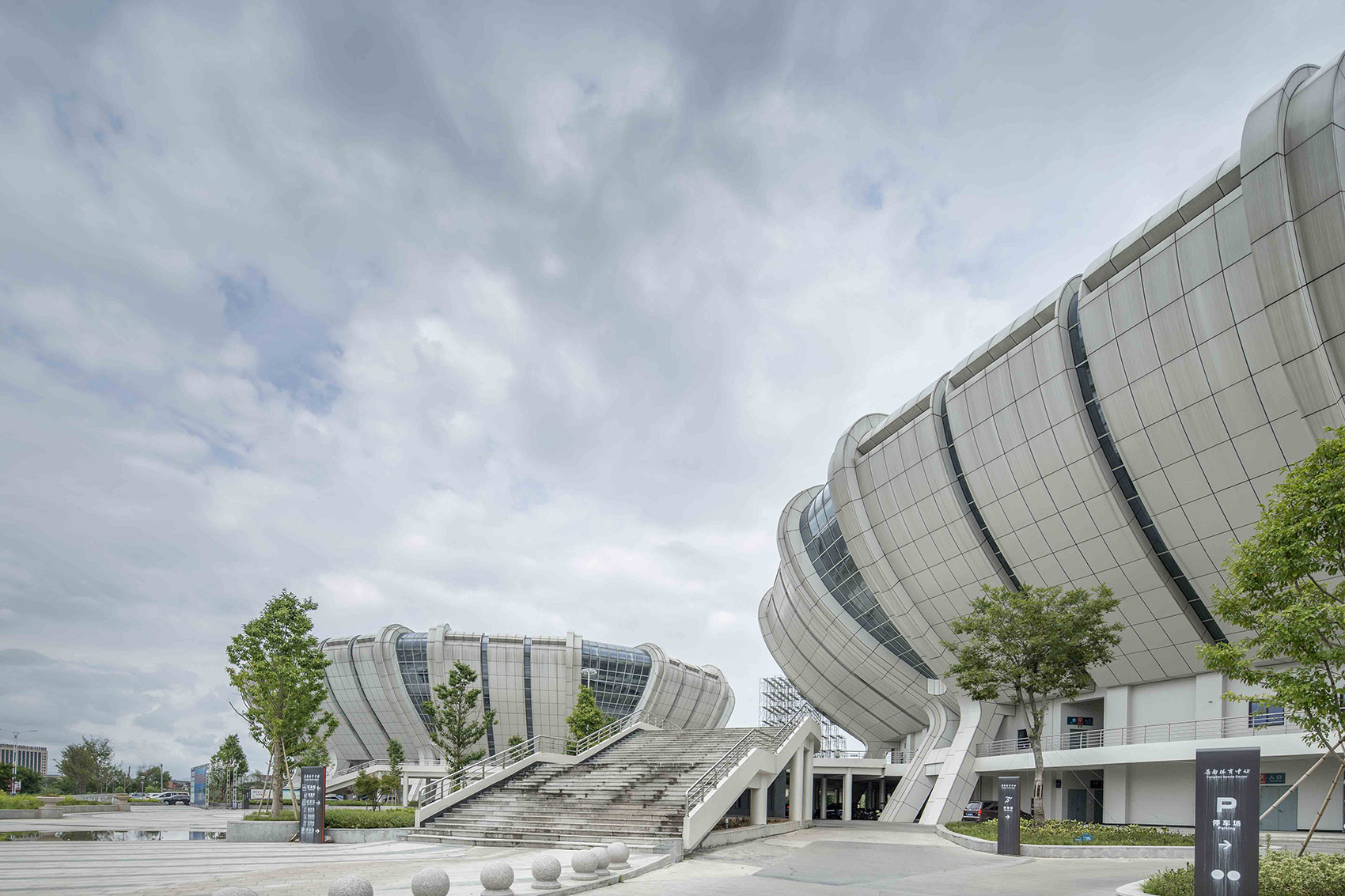 Cangnan Sports Center, China by CSADI (Hainan China-Architectural ...
