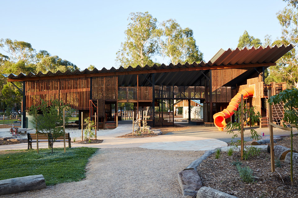 Eltham North Playground by Gardiner Architects - 谷德设计网