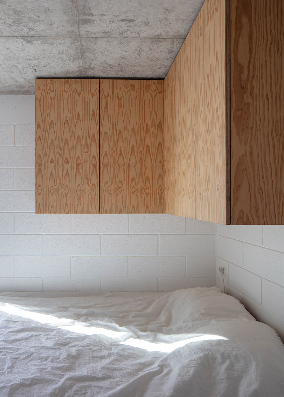 Dodge House by Leopold Banchini Architects - 谷德设计网