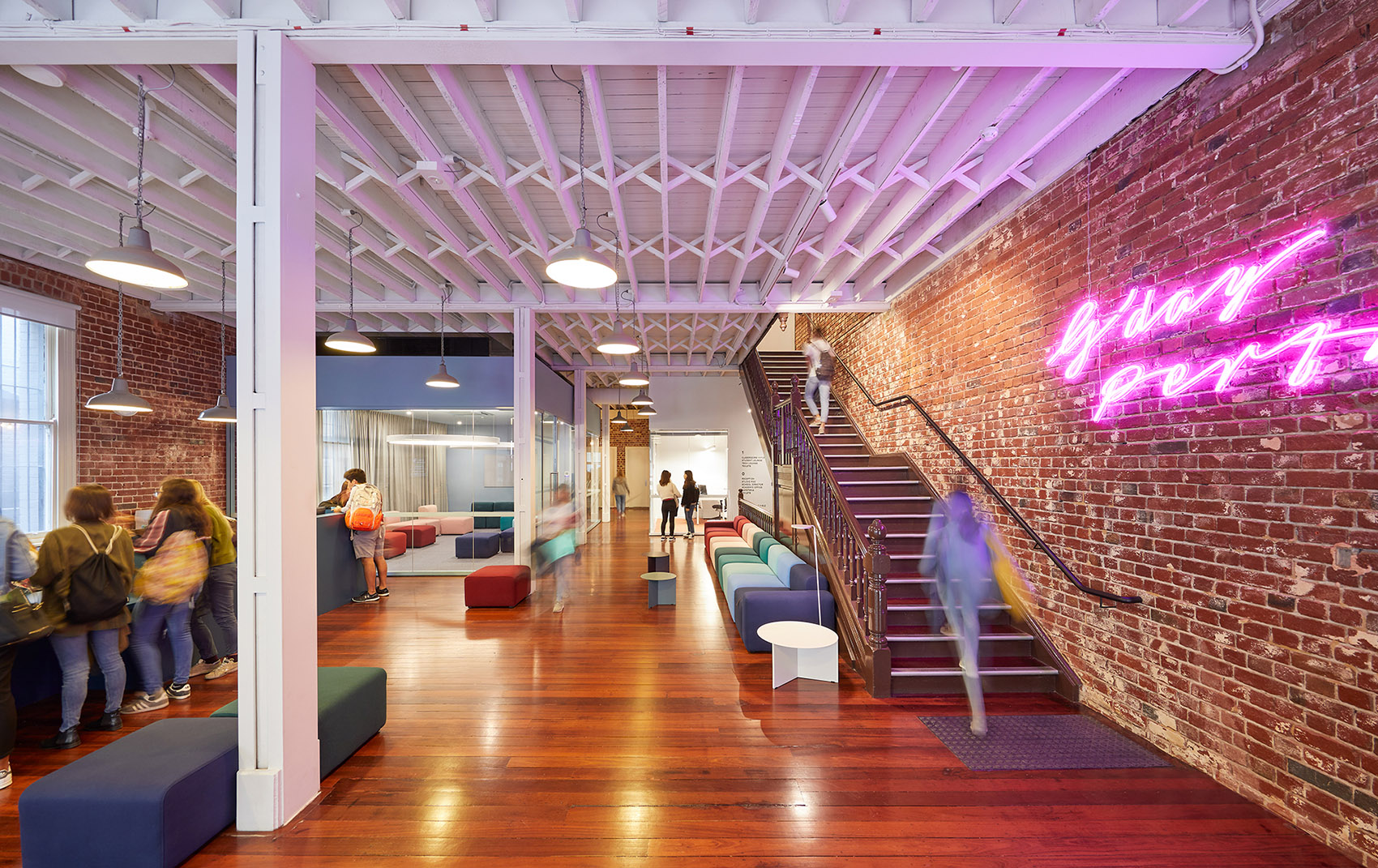 EF International Language Center, Perth, Australia by ZMHD - 谷德设计网