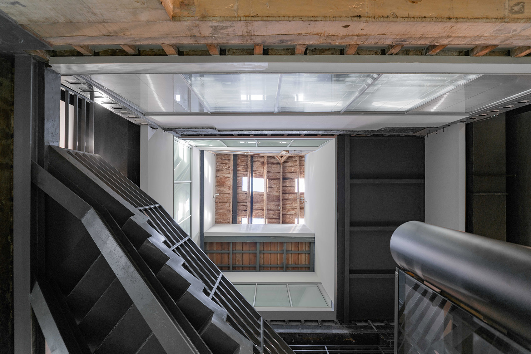 Lobby and Public Space Renovation of the Amber Building, China by KWSD ...