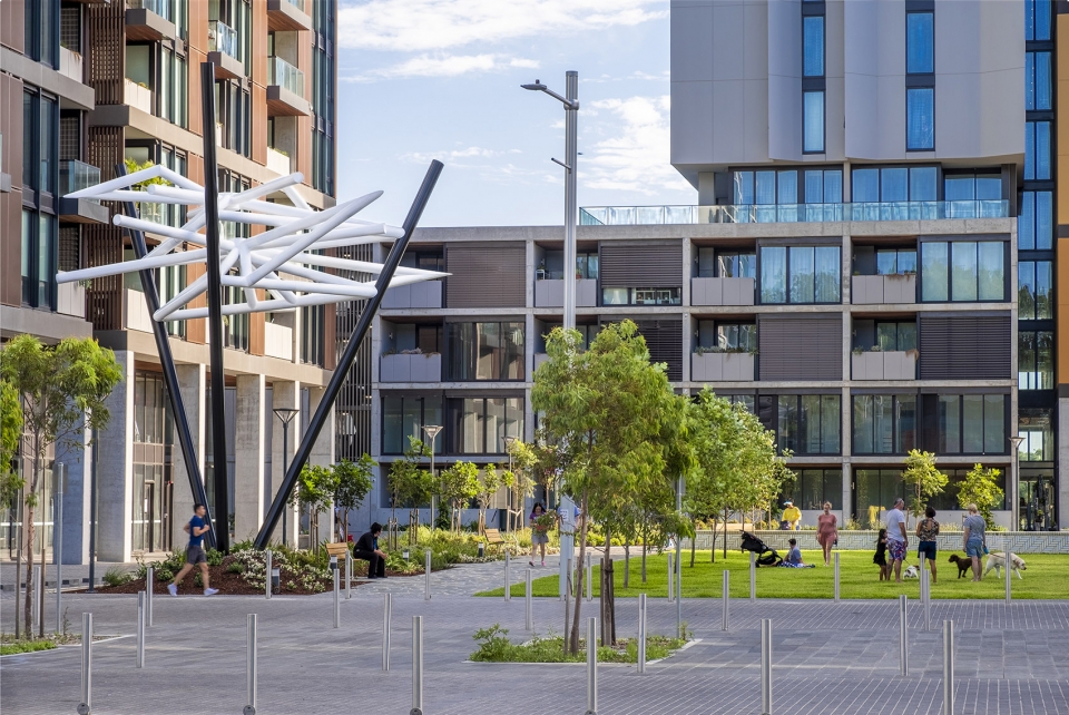 Geometric Sculptures Tower Over Ryde Garden by UAP + Dion Horstmans - 谷德设计网