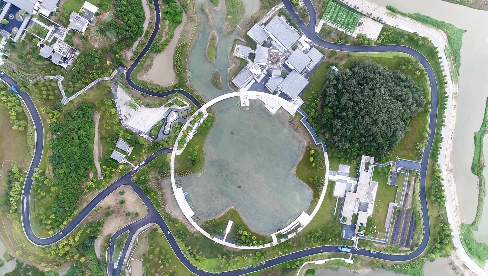Yun Shang Xi Tang Wetland Resort Complex, China by IAPA - 谷德设计网