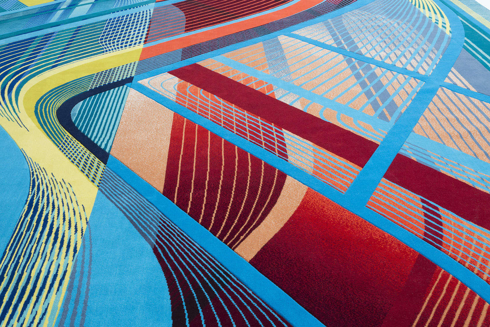 Zaha Hadid Design at Design Shanghai - 谷德设计网