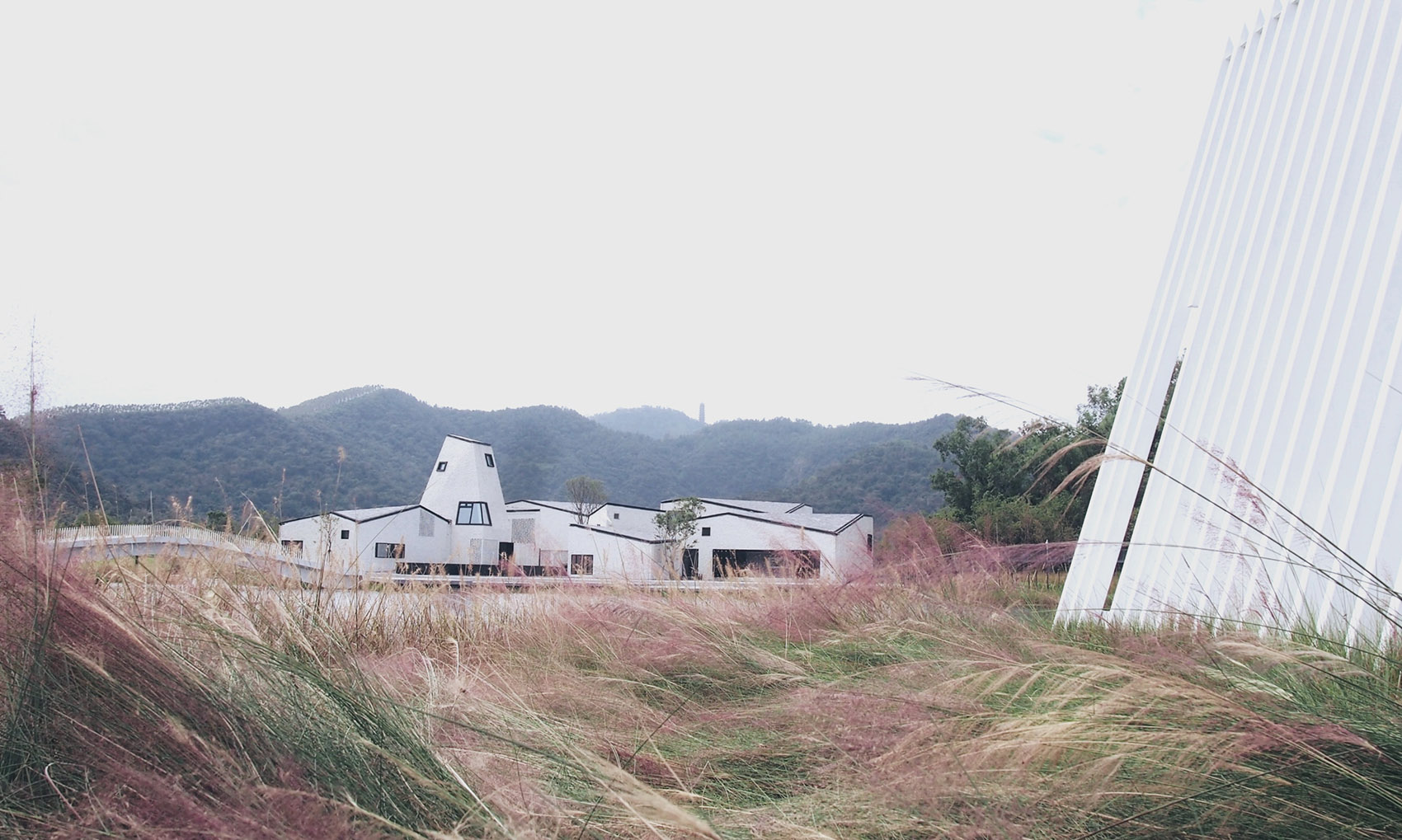 Yun Shang Xi Tang Wetland Resort Complex, China by IAPA - 谷德设计网