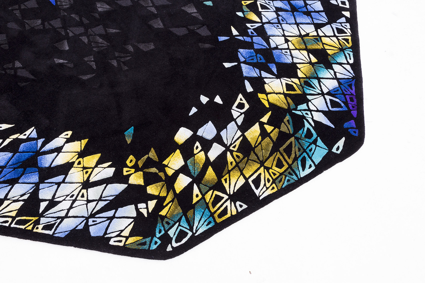 Zaha Hadid Design at Design Shanghai - 谷德设计网