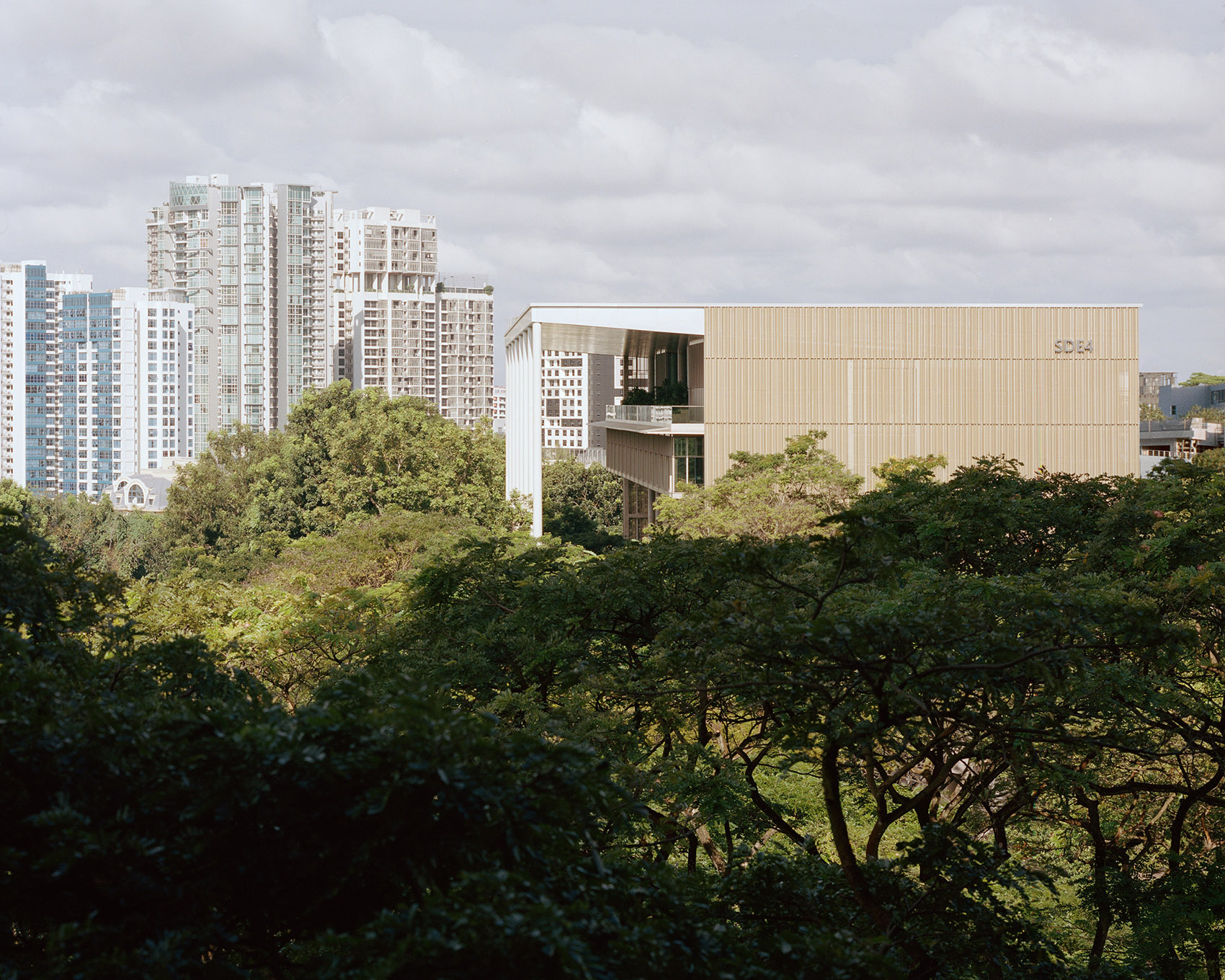 The new NUS School of Design & Environment 4 by Serie Architects ...