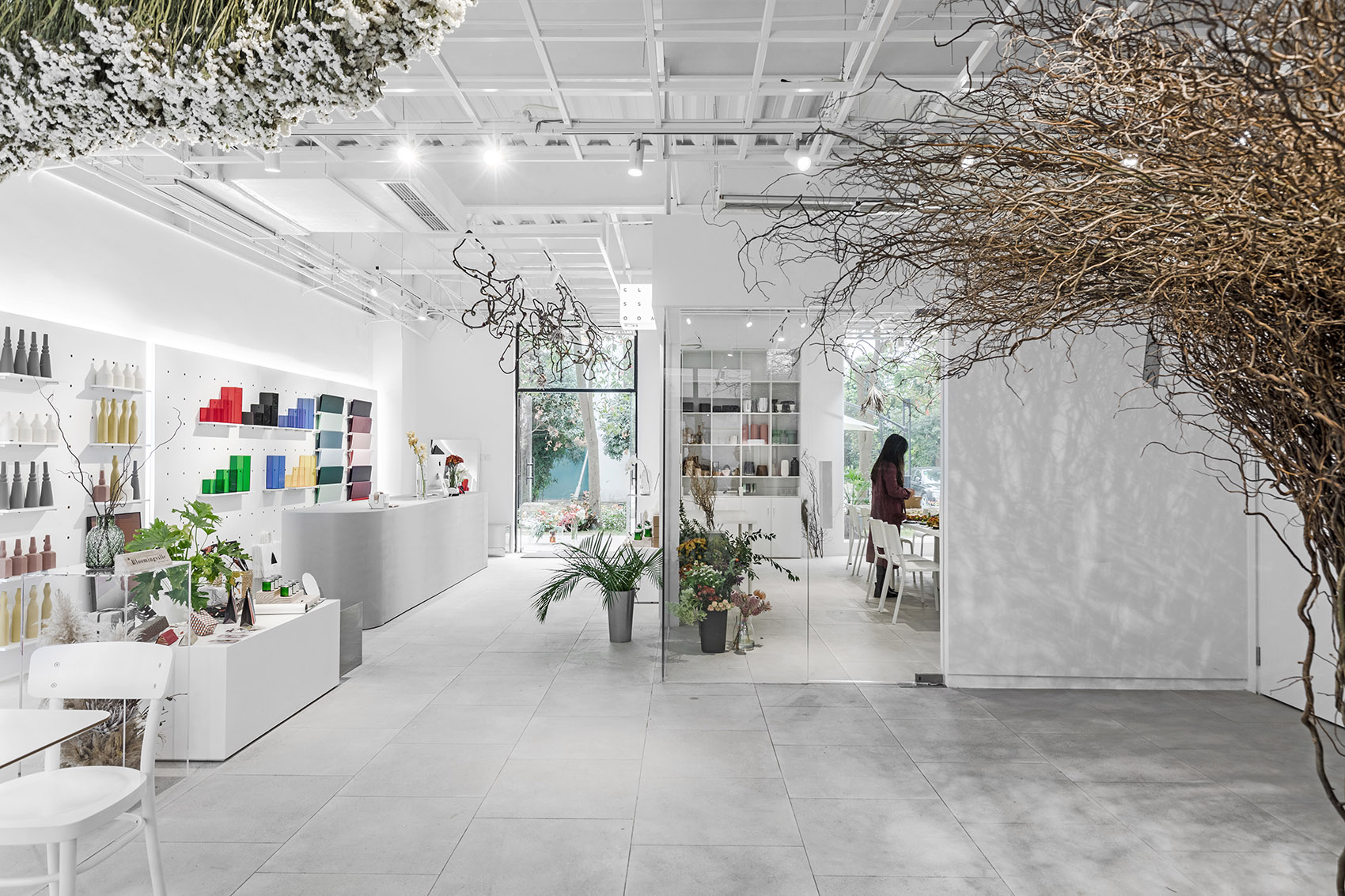 J & J Floristry Space in Chengdu, China by GE: Studio - 谷德设计网