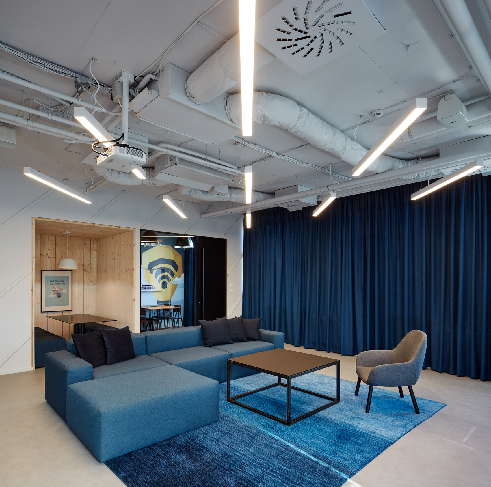Office interior design for IT company WebSupport by Studio Perspektiv s ...