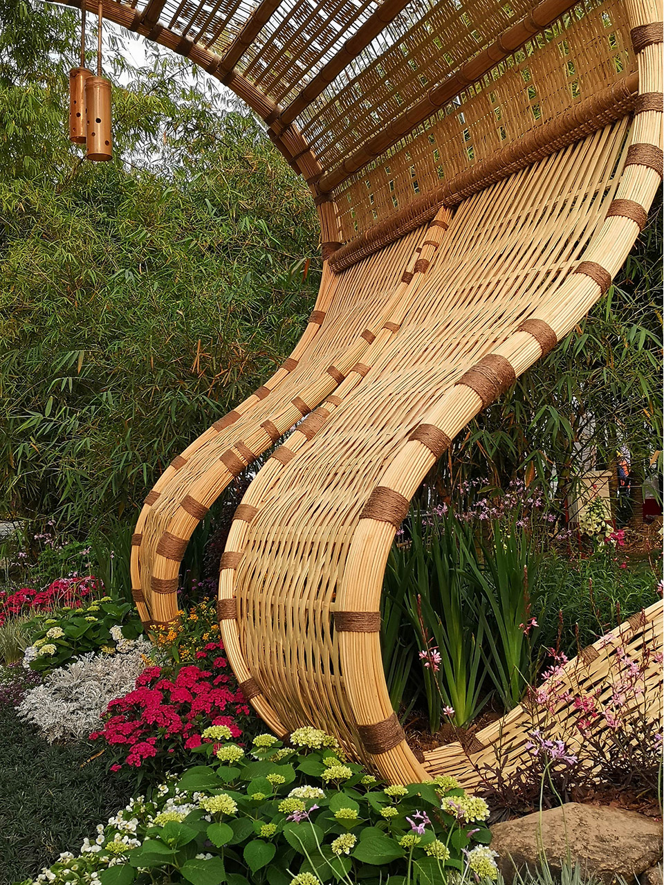 ”Tide”- Bamboo installation, China by BERYL - 谷德设计网