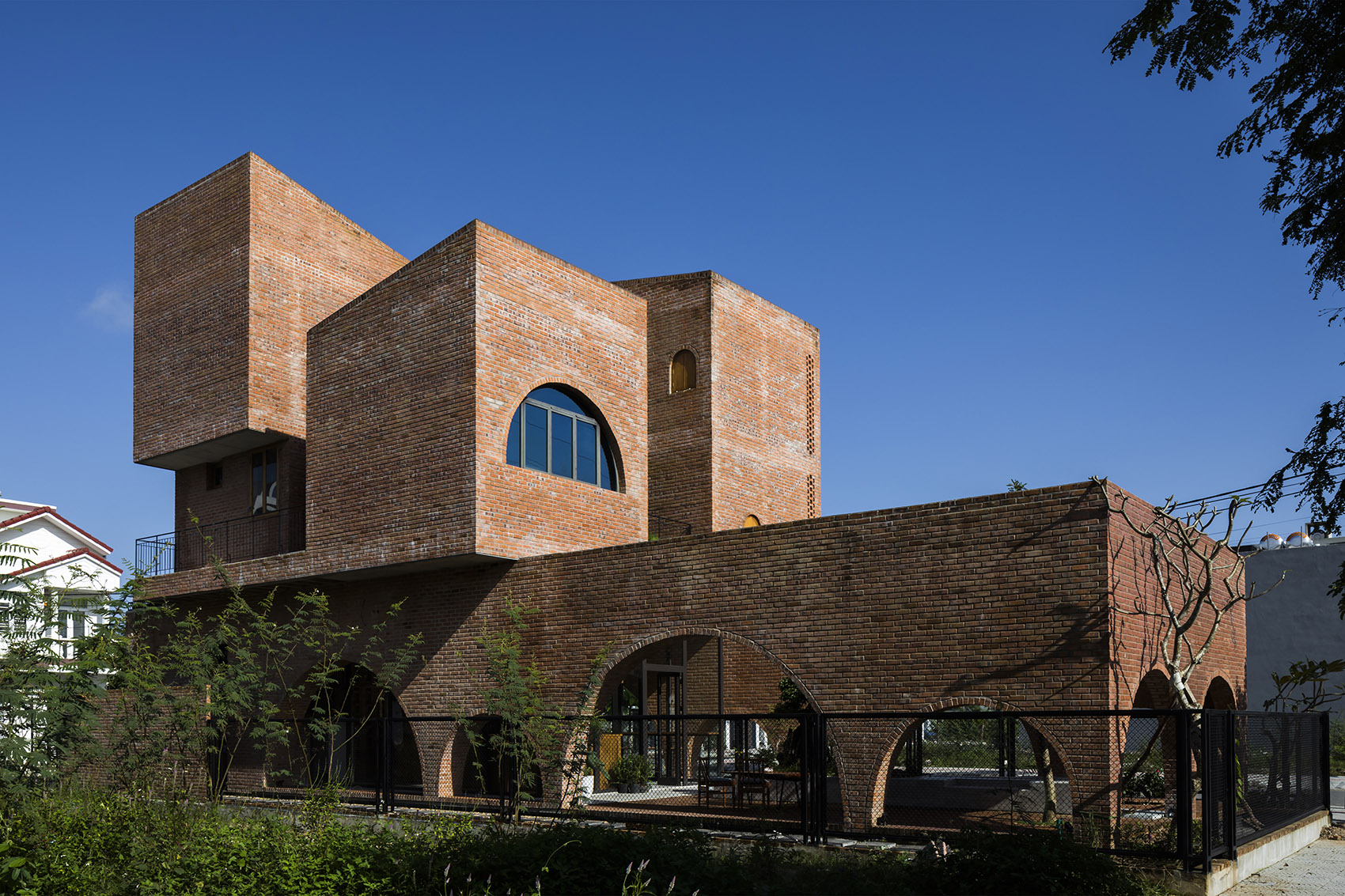 Cuckoo House by Tropical Space - 谷德设计网