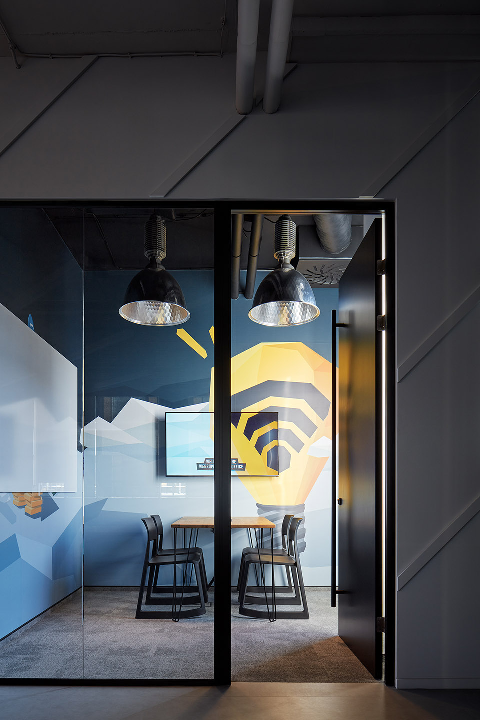 Office interior design for IT company WebSupport by Studio Perspektiv s ...
