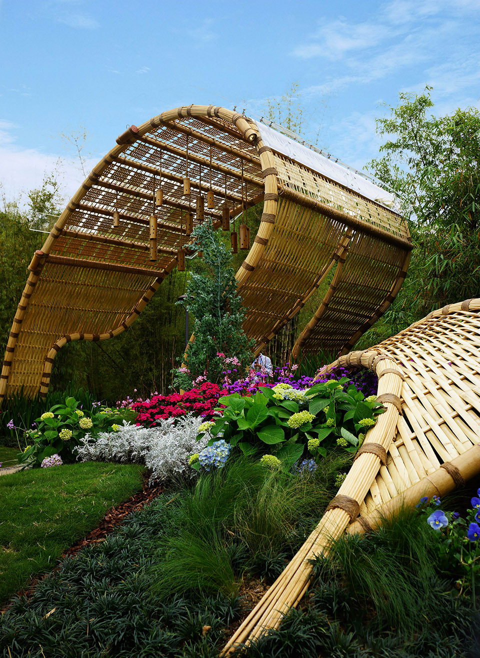 ”Tide”- Bamboo installation, China by BERYL - 谷德设计网