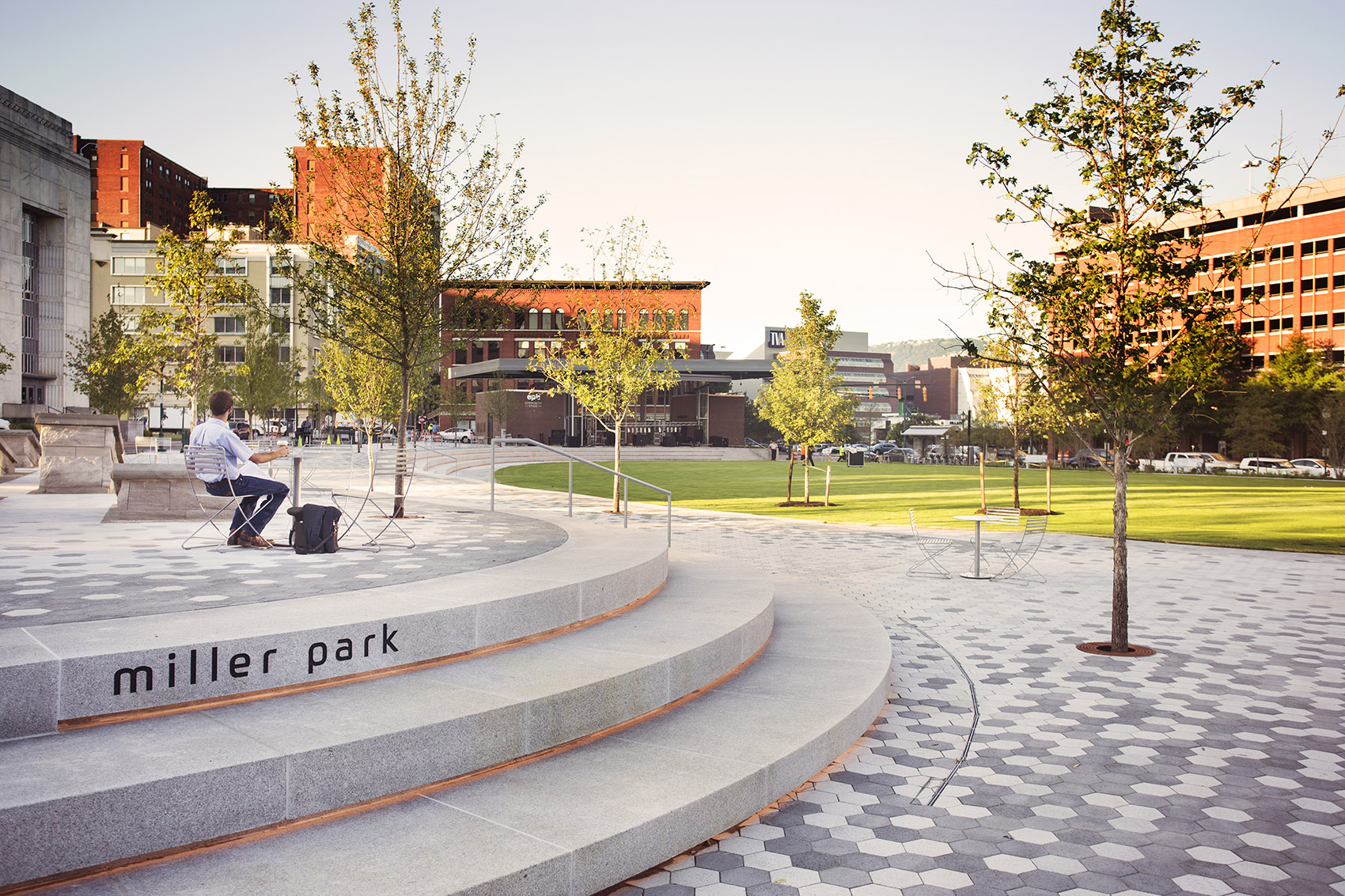 022-miller-park-by-eskewdumezripple-spackman-mossop-michaels.jpg (1700× ...