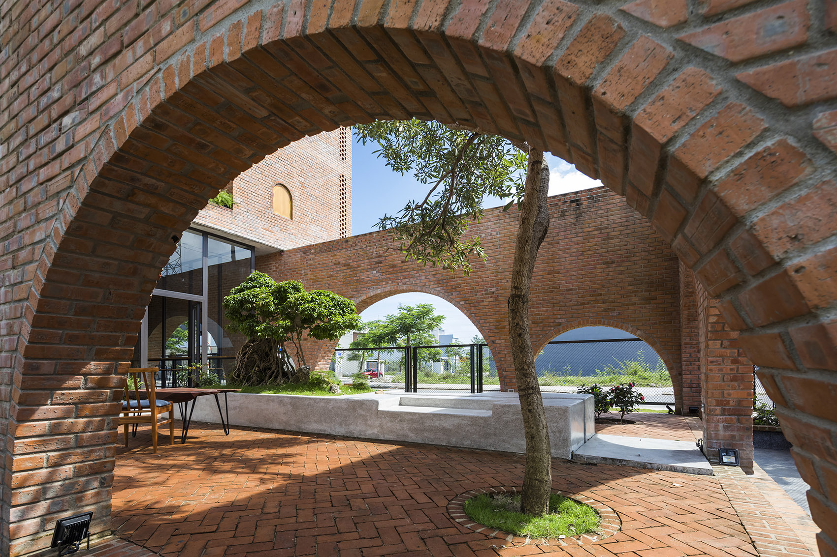 Cuckoo House by Tropical Space - 谷德设计网