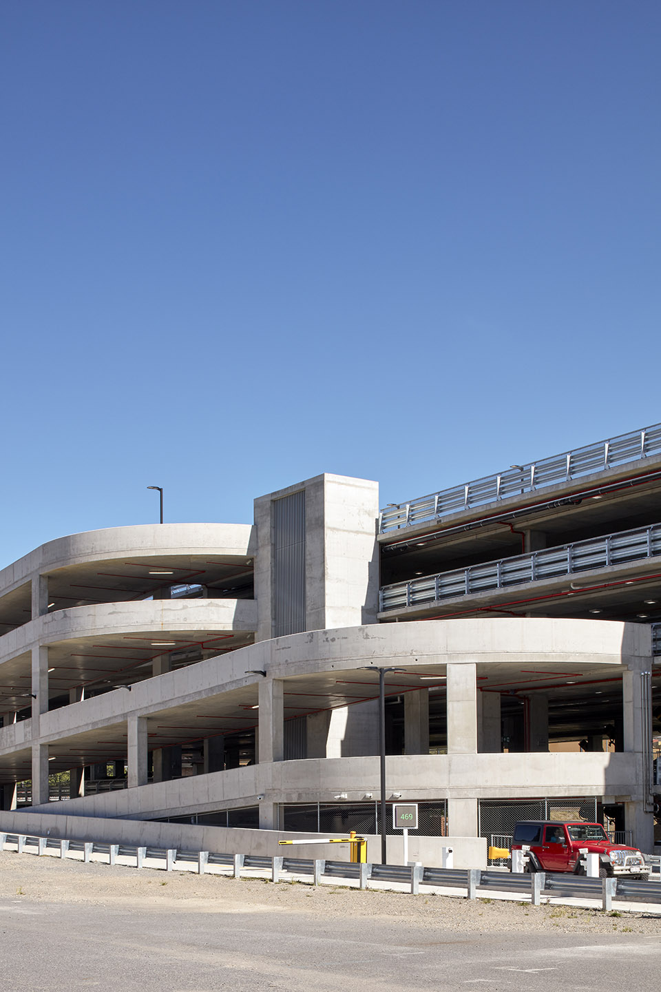 RNA Large Animal Pavilion by Shane Thompson Architects - 谷德设计网