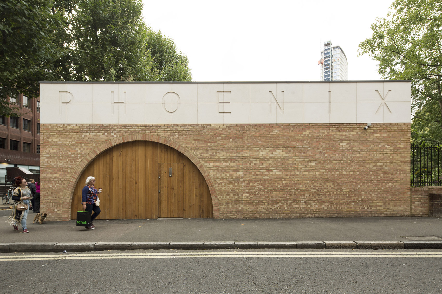 Phoenix Garden Community Centre by Office Sian - 谷德设计网