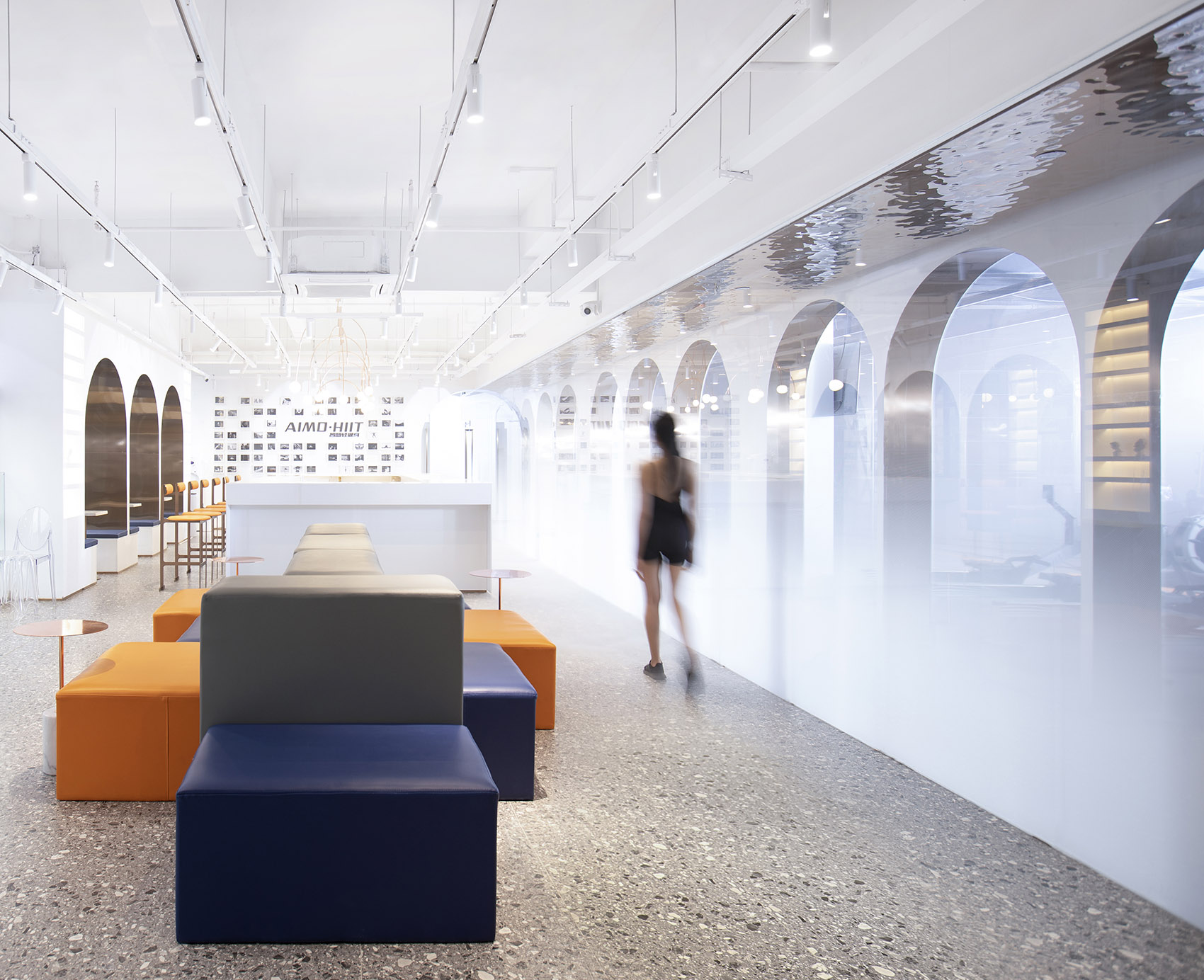 HIIT Training Center Design in Shenzhen, China by Shenzhen Story Space ...