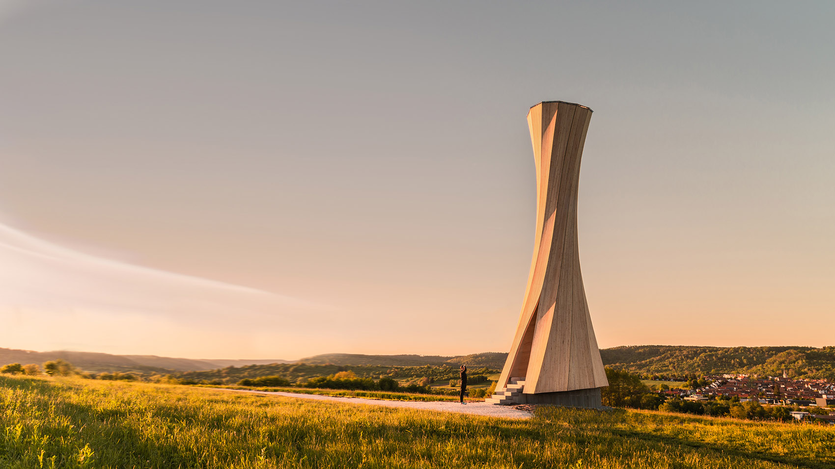 005-urbach-tower-by-icd-itke.jpg (1700×956)-花瓣网