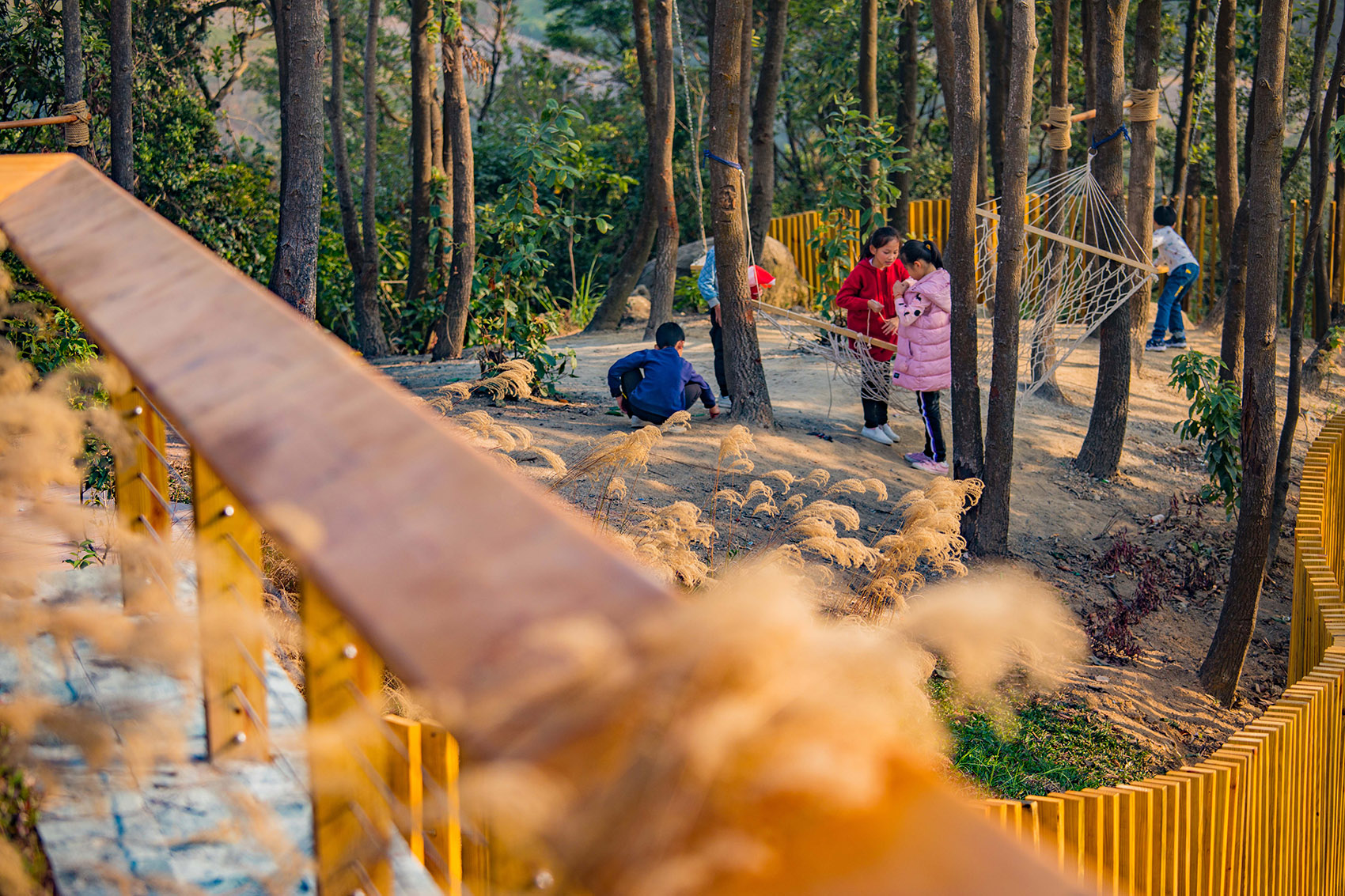 Shenzhen Longhua Greenway Yangtaishan Section, China by LAY-OUT ...