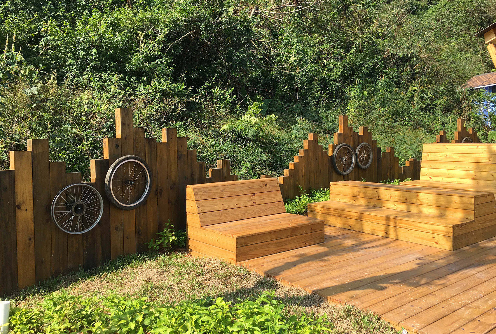 Shenzhen Longhua Greenway Yangtaishan Section, China by LAY-OUT ...