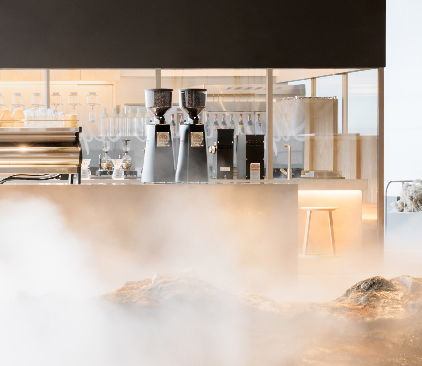 Seesaw Coffee Chaoyang Joycity, China by nota - 谷德设计网