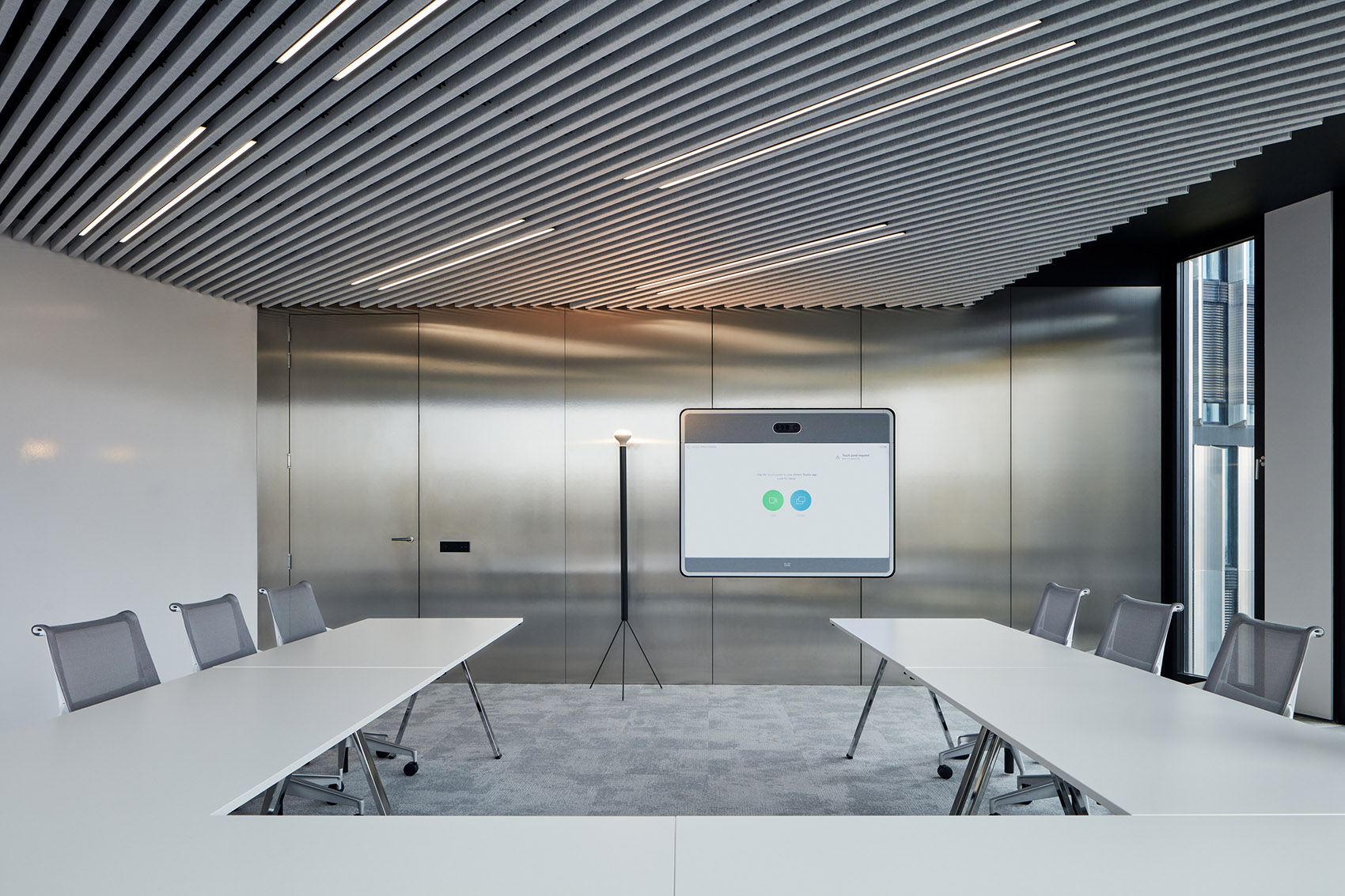 EOH IT Hub by Studio Perspektiv s.r.o. - 谷德设计网