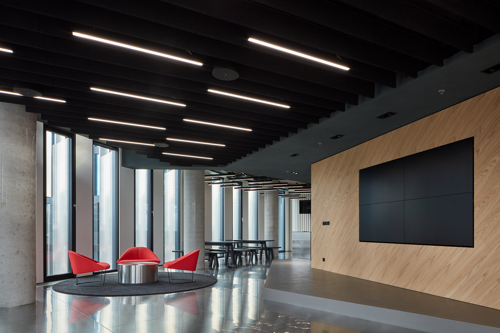 EOH IT Hub by Studio Perspektiv s.r.o. - 谷德设计网