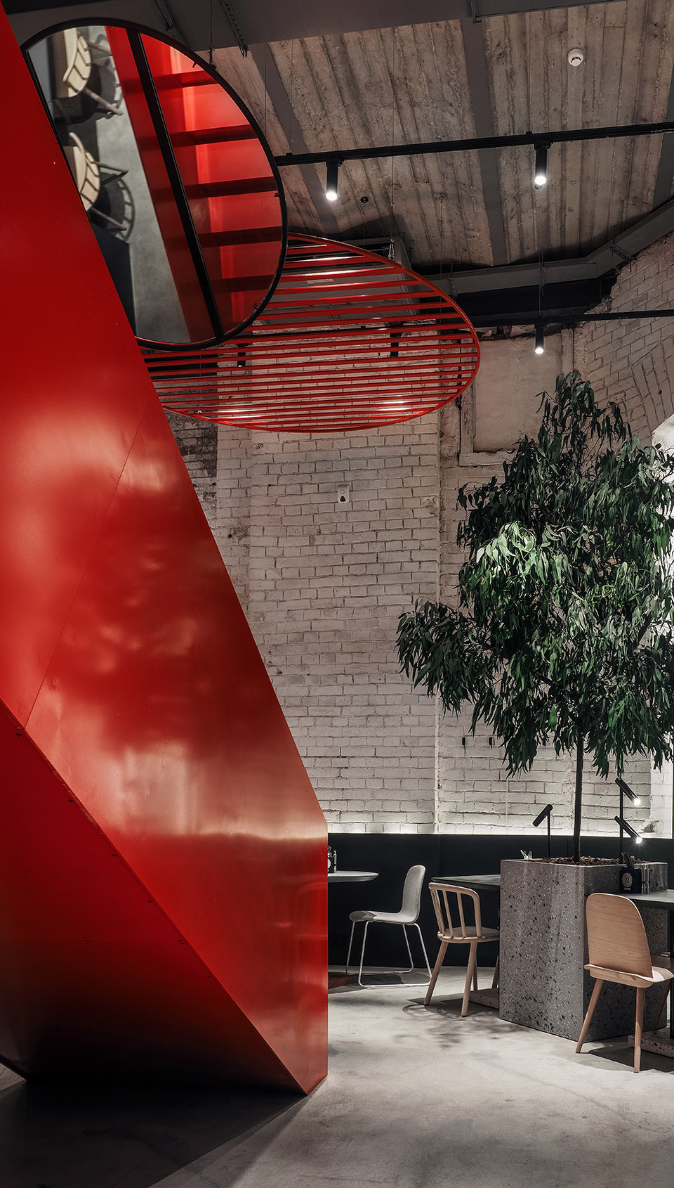 Pizzeria Pizza 22 by Architecture bureau DA - 谷德设计网