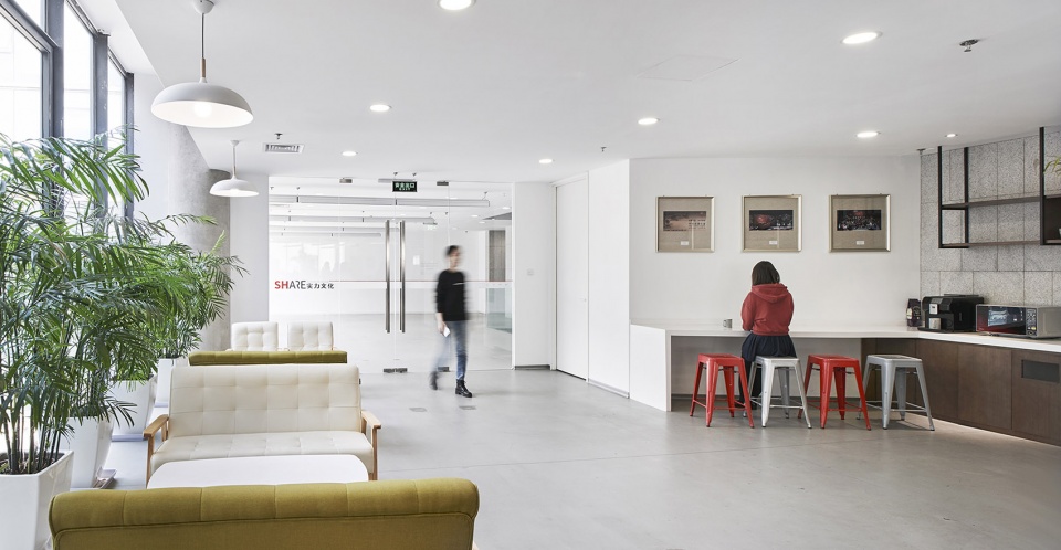 SHARE TELEVISION MEDIA Office Building in Digital Manor C, China by ...