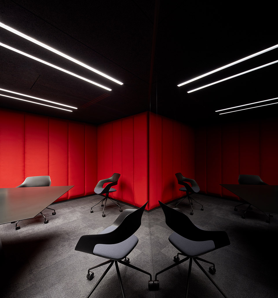 EOH IT Hub by Studio Perspektiv s.r.o. - 谷德设计网