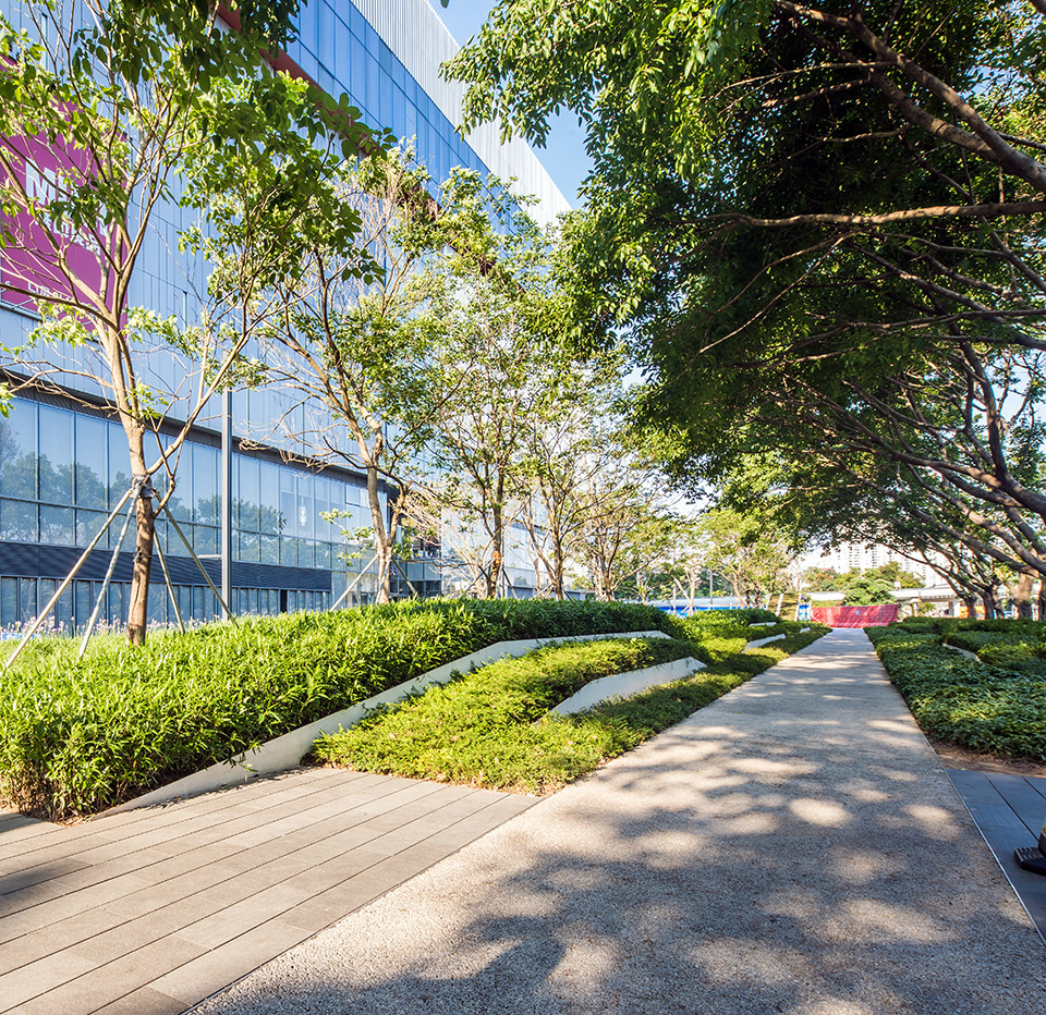 Shenzhen Landscape innovation of Mixc World, China by Canggula ...