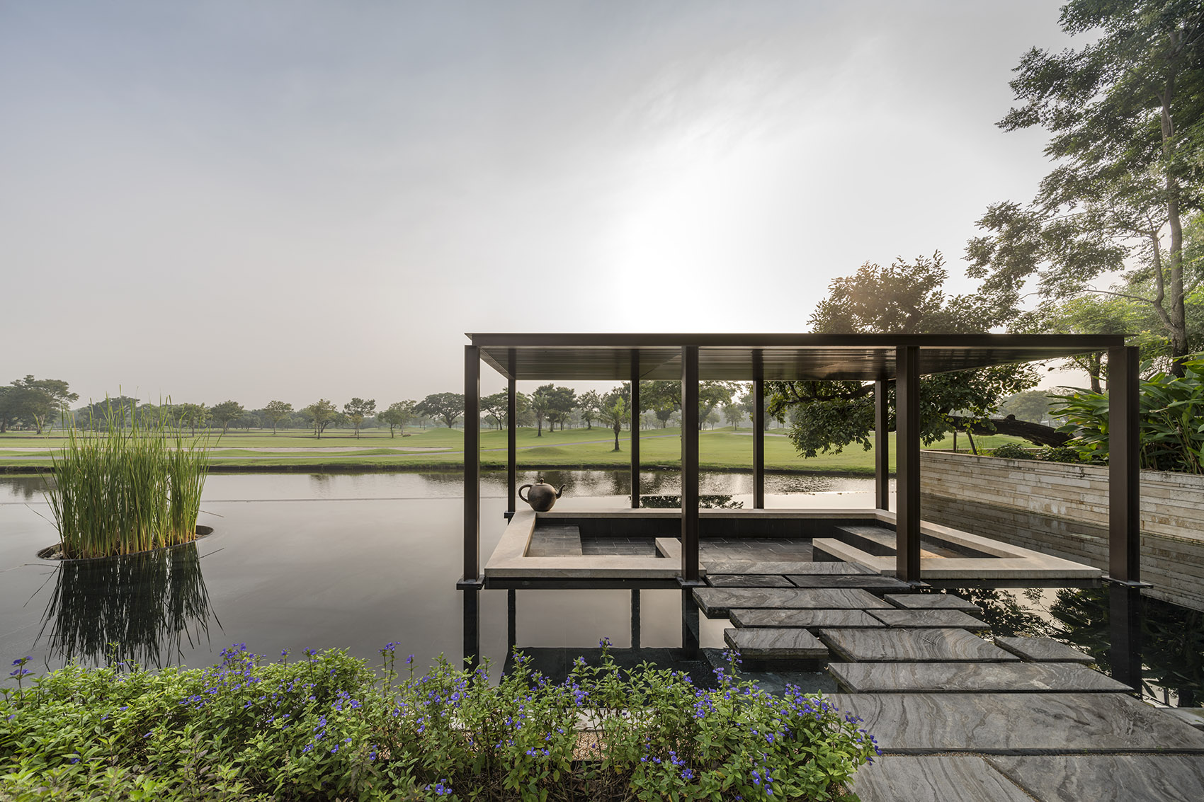J Residence by TROP : terrains + open space - 谷德设计网