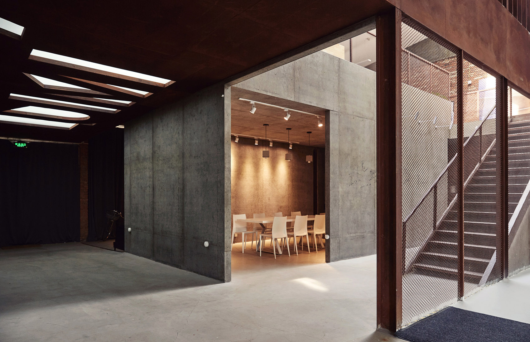 LUMIFACULTY Photography Studio, China by Architect Zihan Li - 谷德设计网