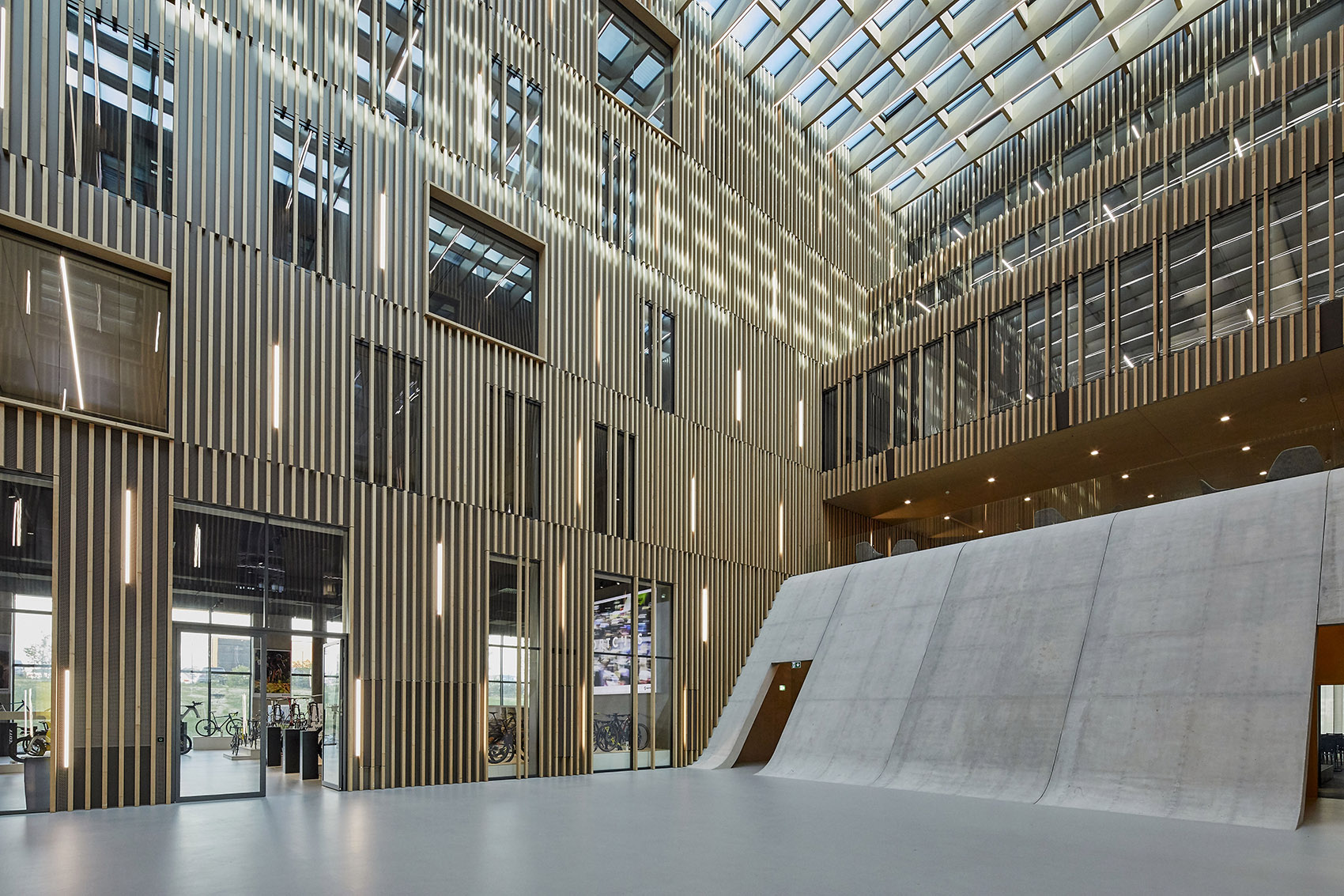 Scott Sports new headquarters by IttenBrechbühl - 谷德设计网