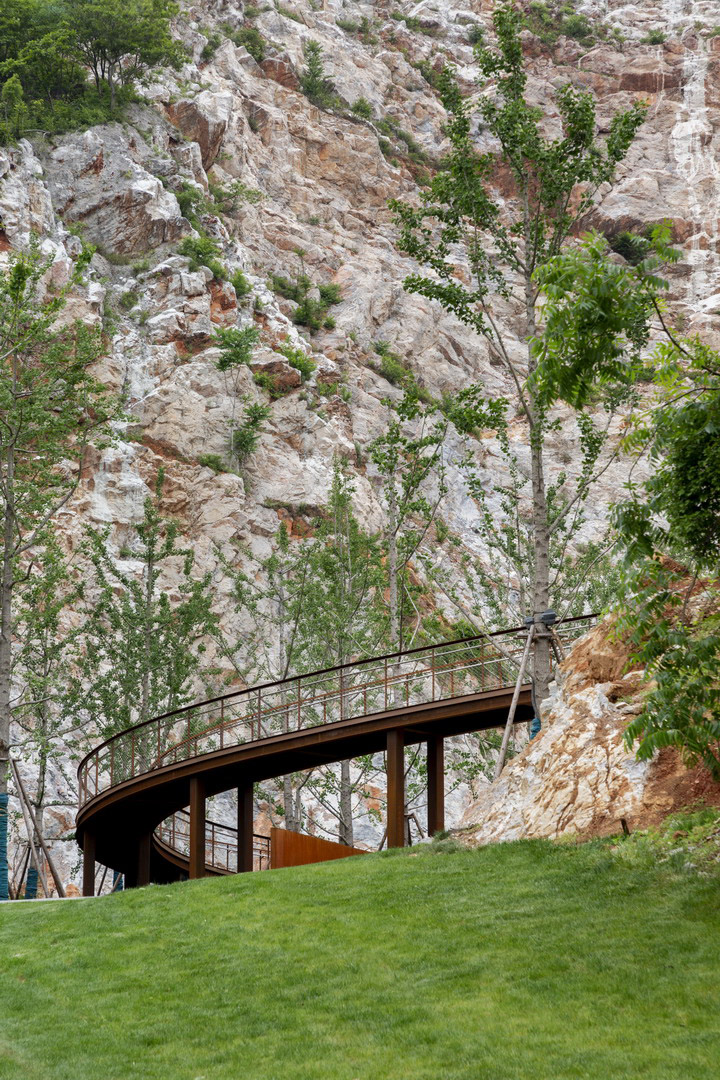 Nanjing – Tangshan Quarry Park, China by Z+T Studio - 谷德设计网